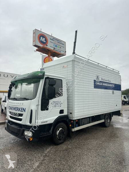 IVECO 100 E 18 kamion furgon