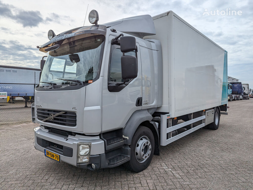 Volvo FL280 4x2 SleepCab 16T Euro5 - 6CIL - 5.60m GeslotenBak + Laadkl kamion furgon