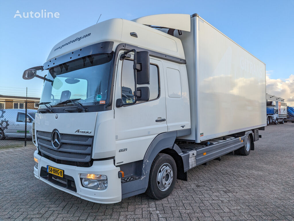 Mercedes-Benz Atego 821 4x2 SleeperCab Euro6 - GeslotenBak 6.0m + Laadklep 100 kamion furgon