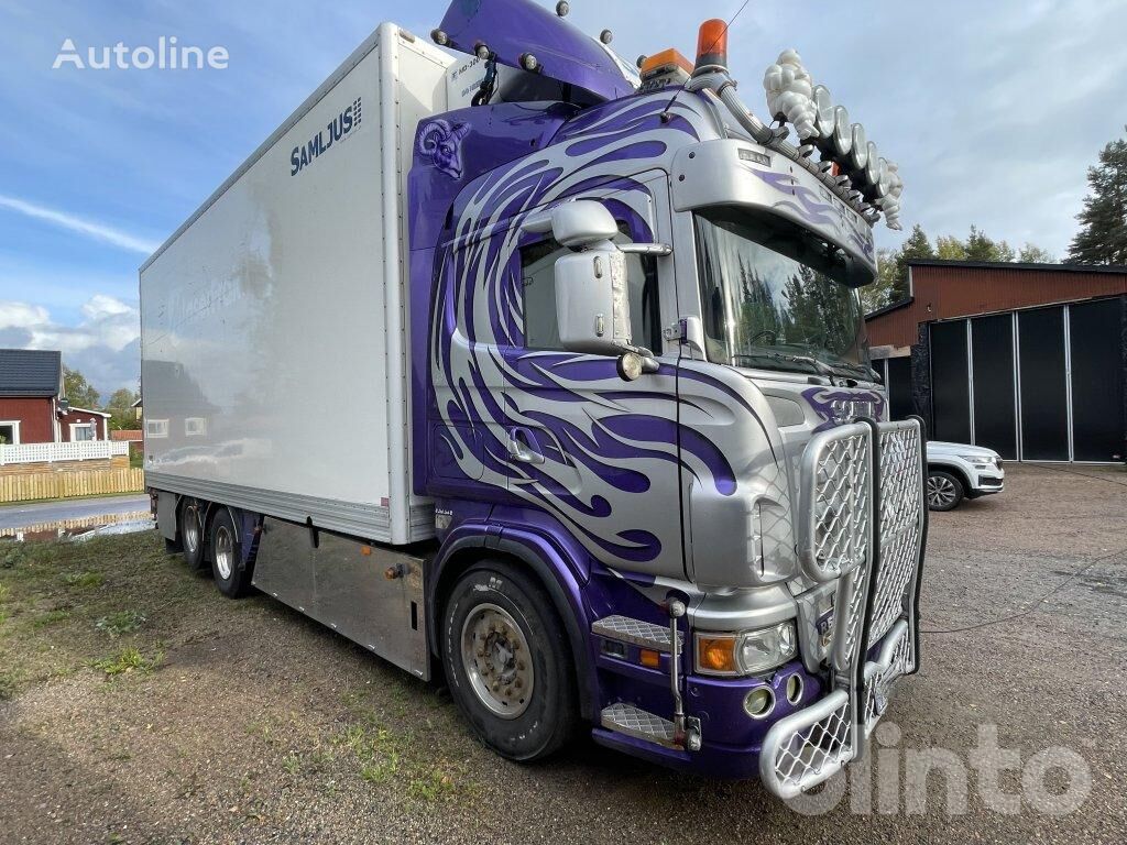 Prodaje se Scania R500LB6X2MNB kamion furgon na aukciji