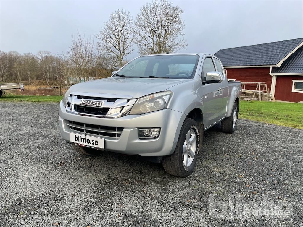 Prodaje se Isuzu D-MAX pikap na aukciji