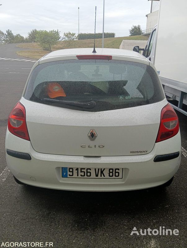 Prodaje se Renault CLIO hečbek na aukciji