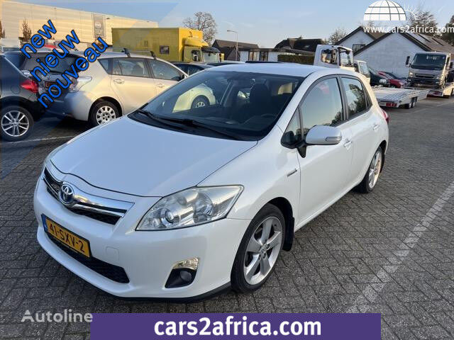 Toyota Auris 1.8 Full Hybrid Dynamic Business hečbek