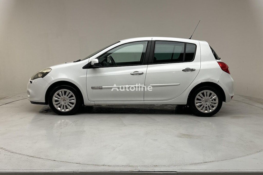 Prodaje se Renault Clio hečbek na aukciji