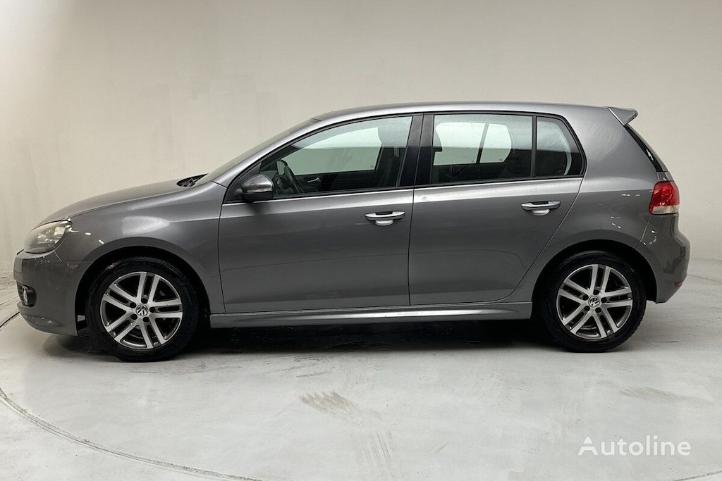 Prodaje se Volkswagen Golf hečbek na aukciji