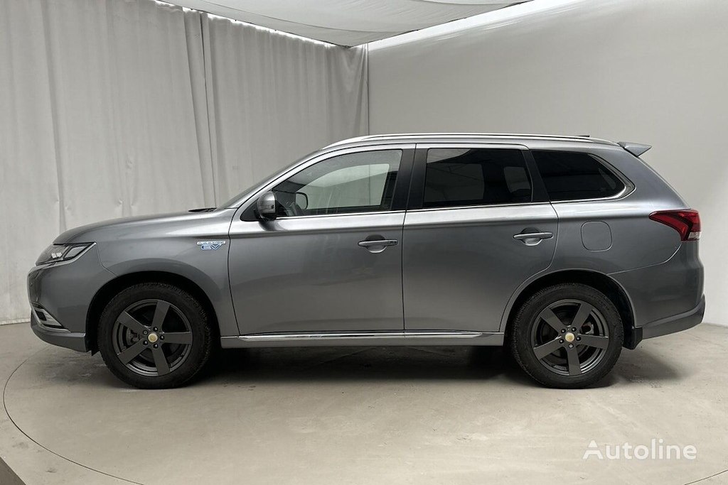 Prodaje se Mitsubishi Outlander krosover na aukciji