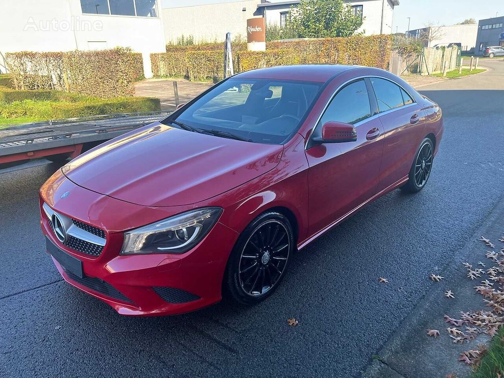 Prodaje se Mercedes-Benz CLA220 CDI sedan na aukciji