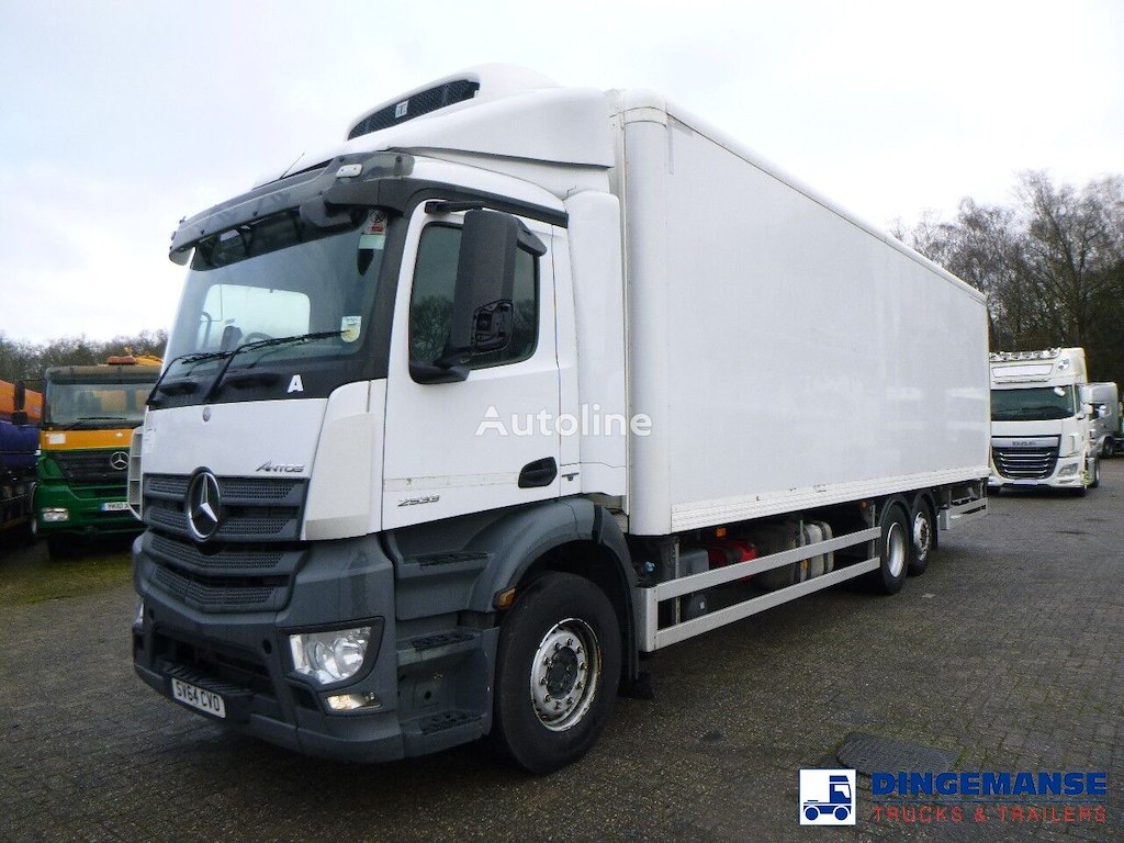 Mercedes-Benz Antos 2533 RHD 6x2 Thermoking T1000R frigo kamion hladnjača