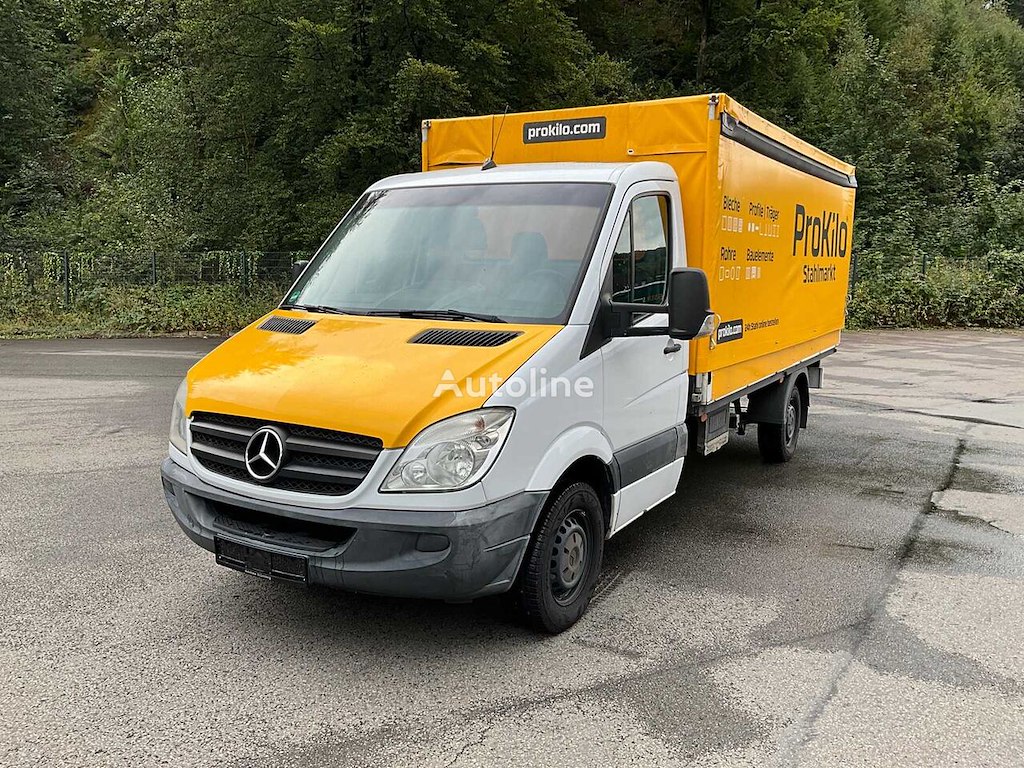 Prodaje se Mercedes-Benz Sprinter kamion s ceradom na aukciji