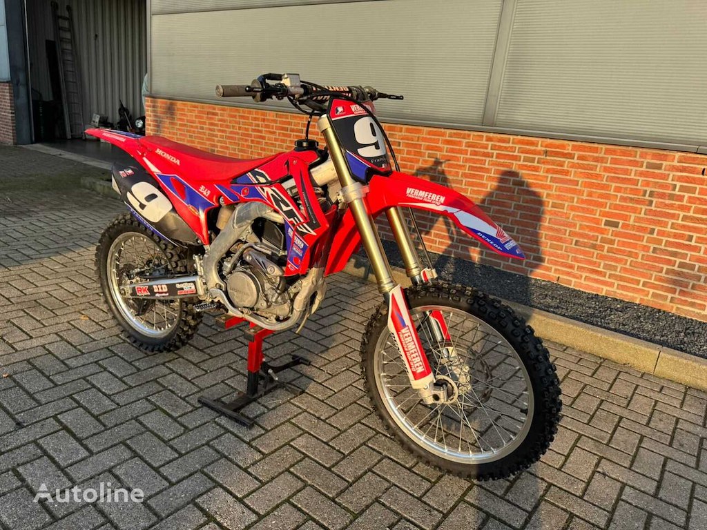 Prodaje se Honda Crf 250 motocikl na aukciji