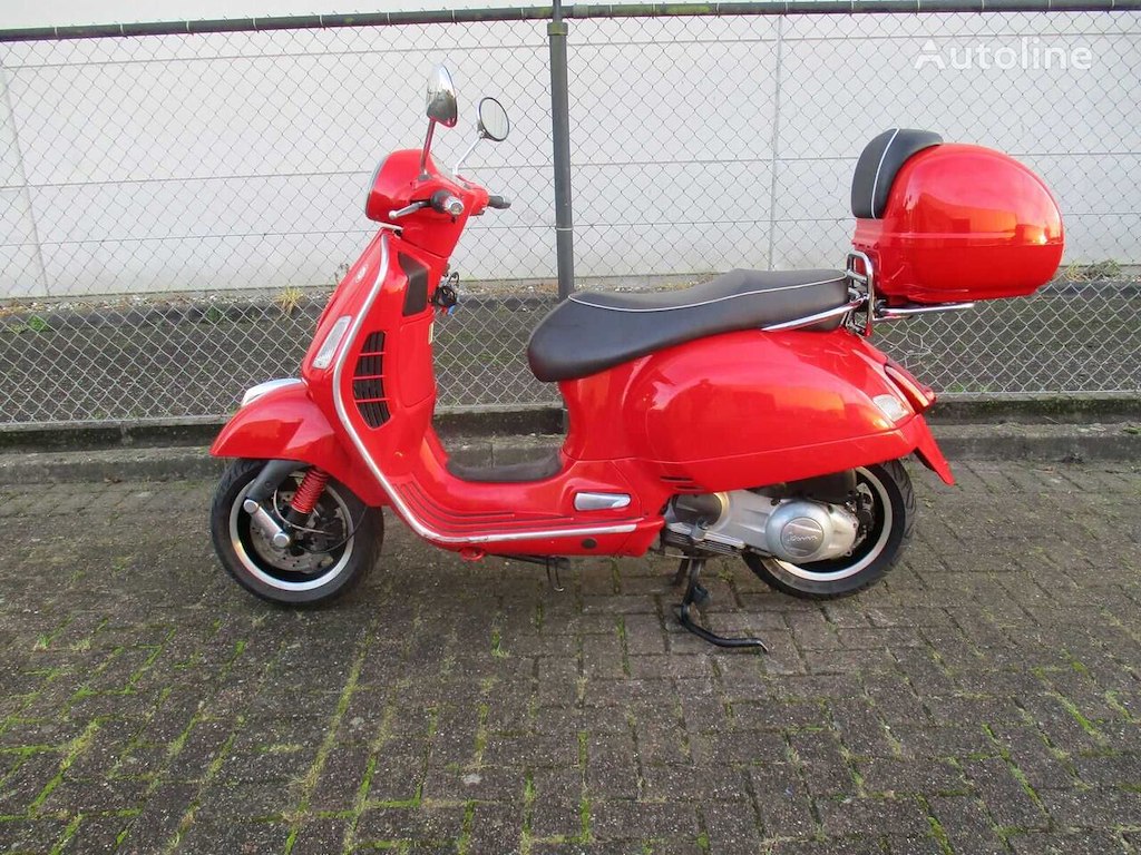 Prodaje se Vespa Motorscooter skuter na aukciji