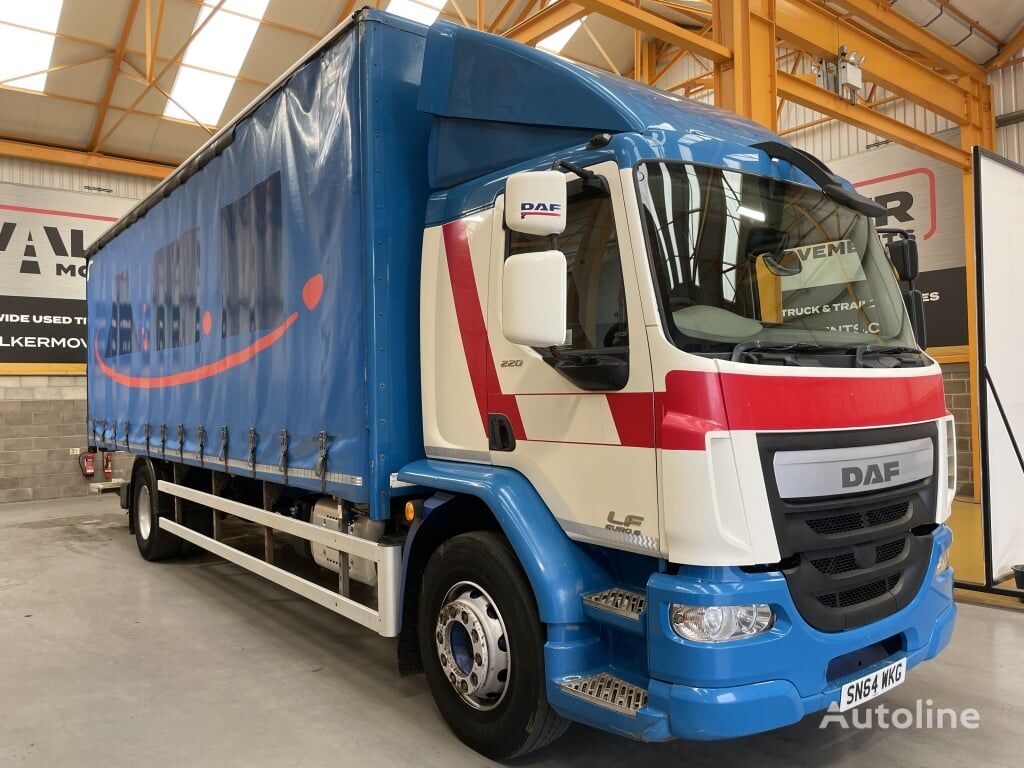 DAF LF 220 kamion sa klizna zavesa cerada