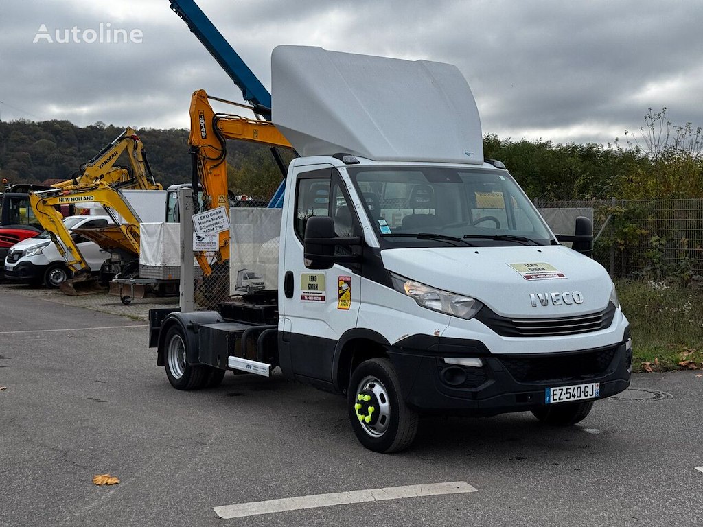 IVECO 35C18 Klimaanlage tegljač