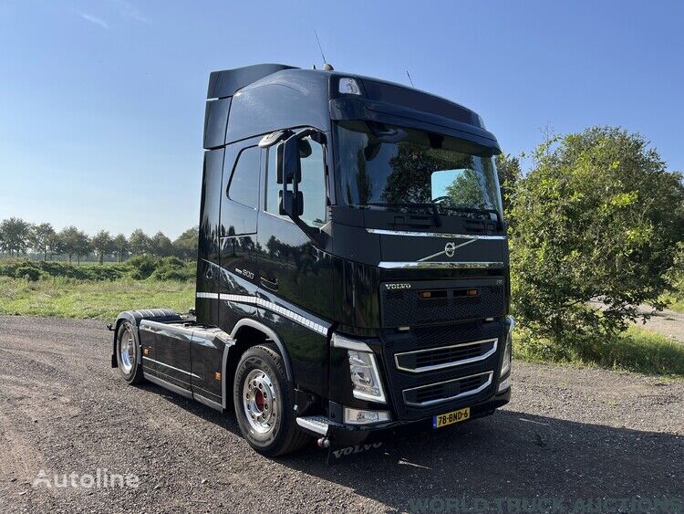 Prodaje se Volvo FH 500 Globetrotter i-Shift | VIN KB | Automatic gearbox | 2x Ta tegljač na aukciji