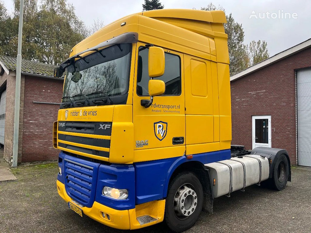 DAF XF 105.460 Year 2011 Euro 5 Automatic Gearbox With 865.977 Km Ho tegljač