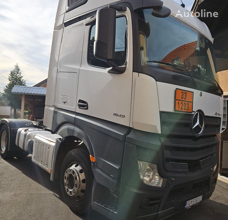 Mercedes-Benz Actros 1843 ADR tegljač