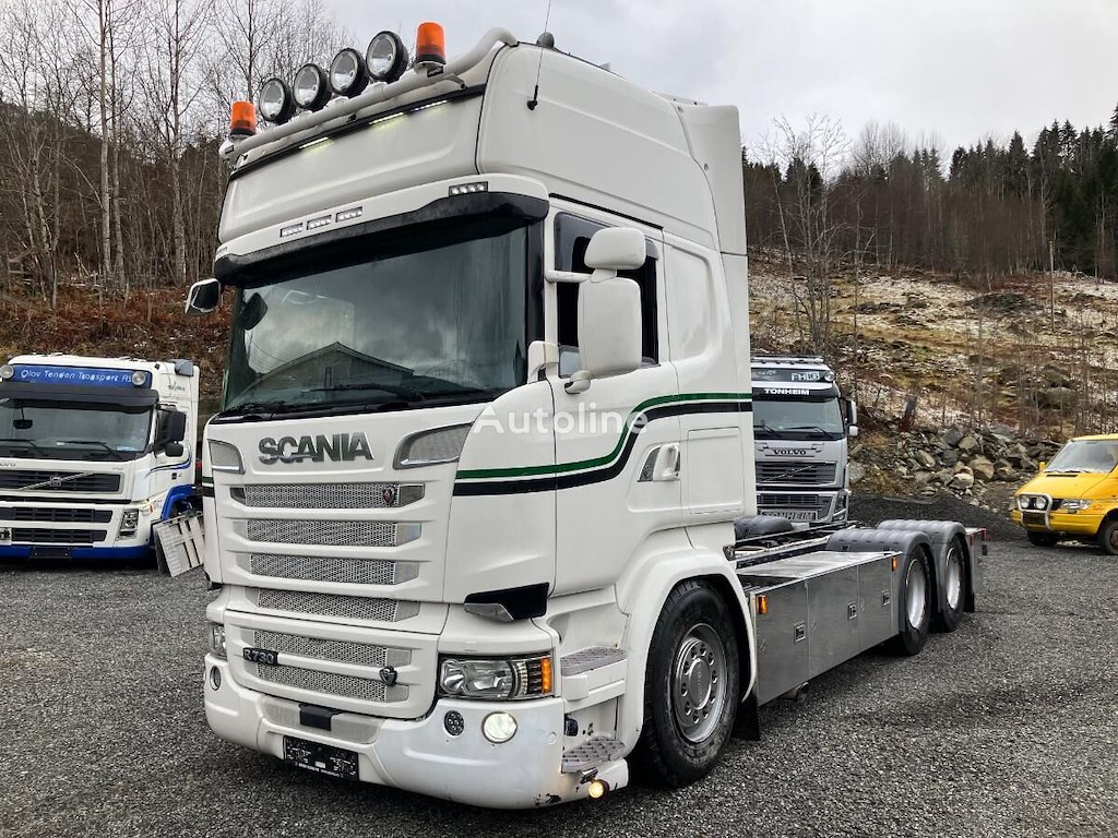 Prodaje se Scania R-serie kamion šasija na aukciji