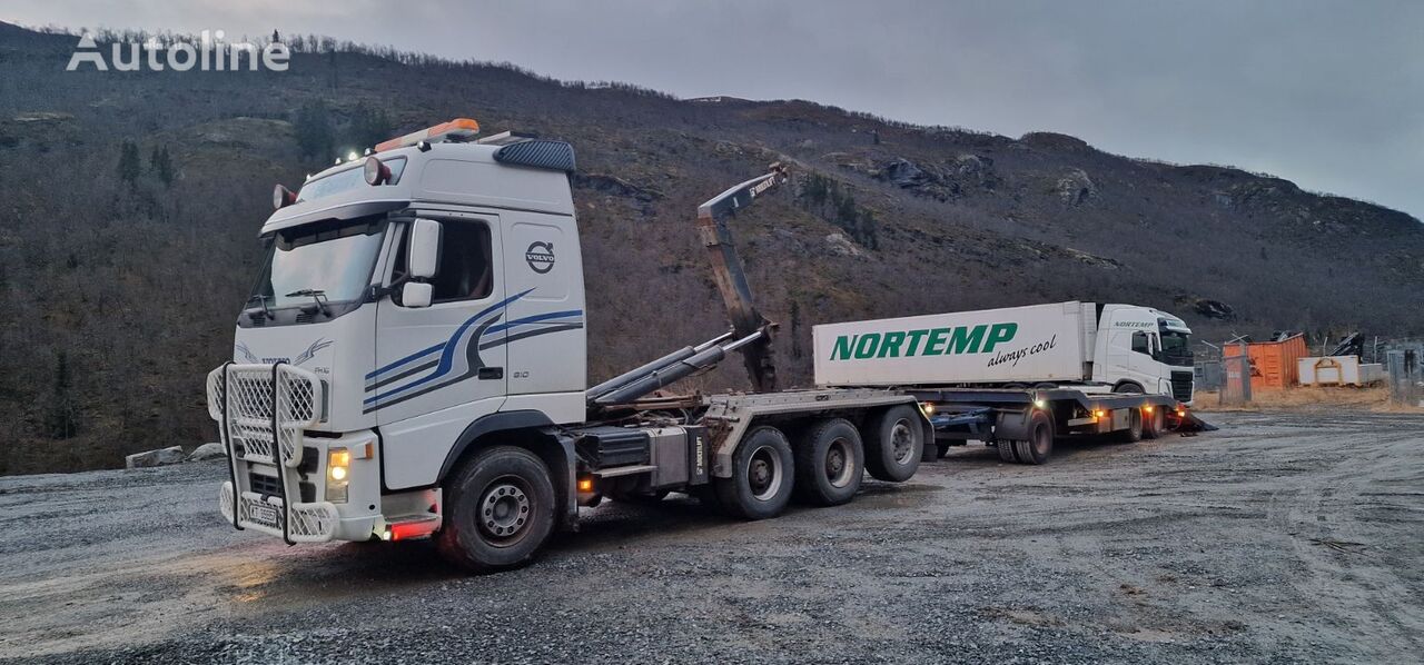 Prodaje se Volvo FH-16 8X4 rol kiper sa kukom na aukciji