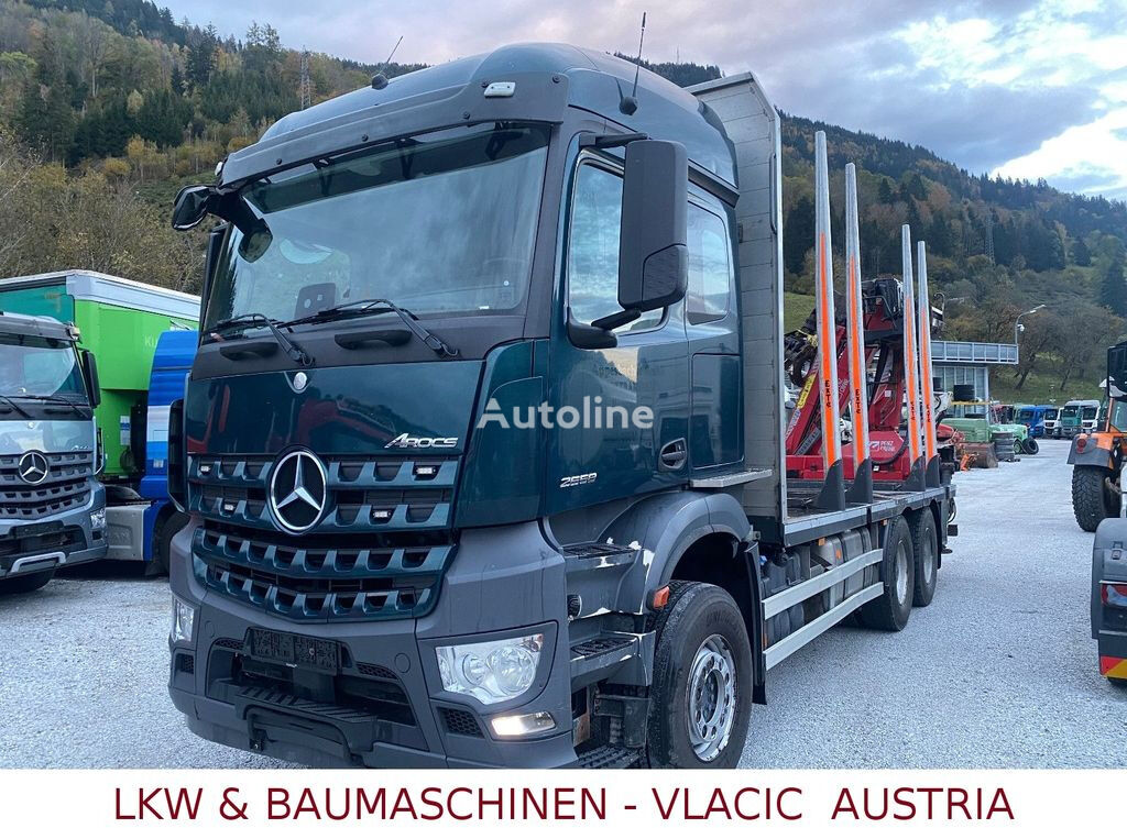 Mercedes-Benz Arocs 2658 kamion za prevoz drva