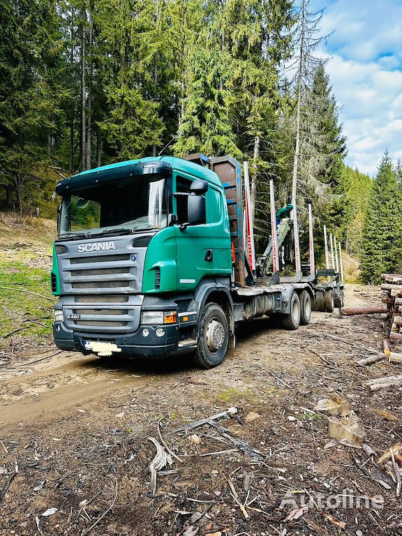 Scania R420 kamion za prevoz drva + šumarska prikolica