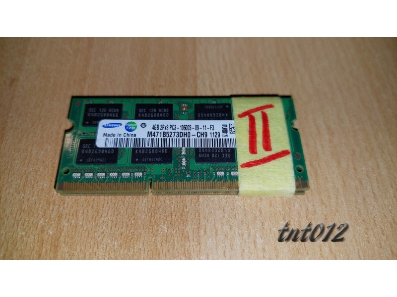 == 2 x 4Gb DDR3 RAM memorija za laptop ==