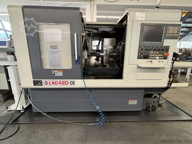 CNC lathe
LICO LND-42D