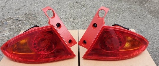 Zadnje svetlo- Stop lampa- spolja , SEAT LEON