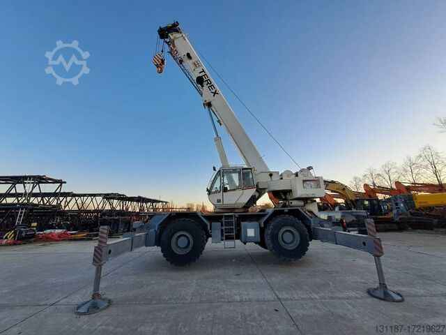 Dizalica sa grubim terenom
Terex Bendini A600-1