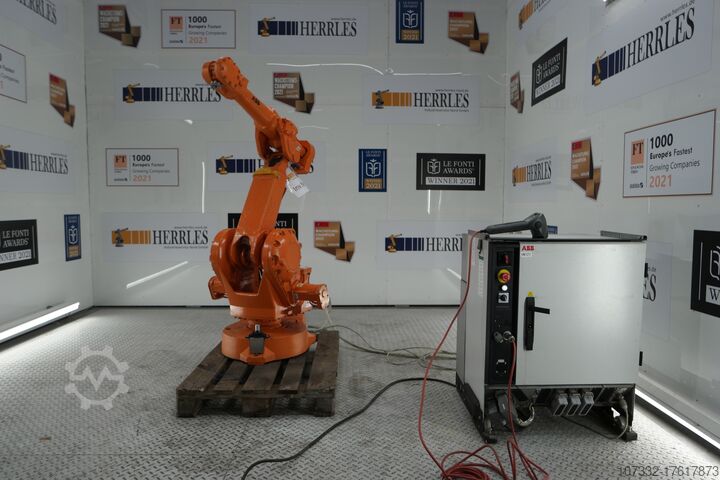 Industrijski robot
ABB IRB 2400/16 Type B