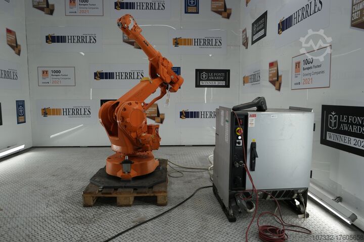 Industrijski robot
ABB IRB 2400/16 Type B