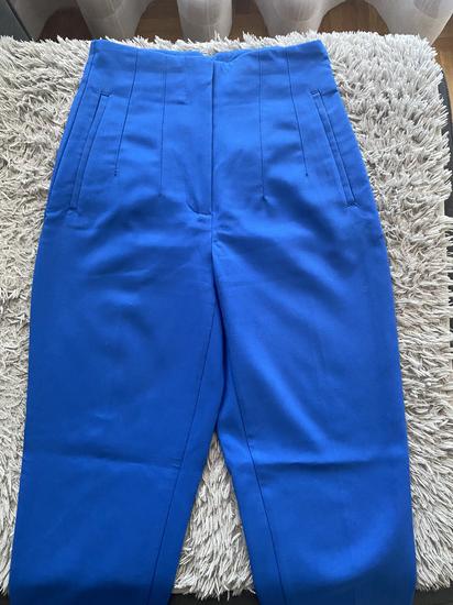 Nove zenske pantalone