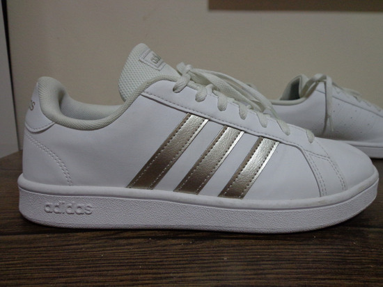 Orig. ADIDAS GRAND COURT ženske patike vel.42