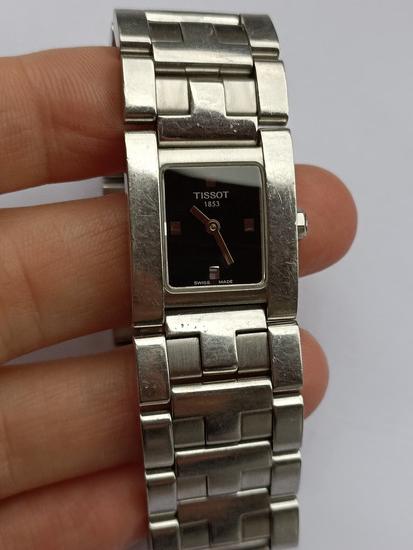 Tissot 1853 zenski sat