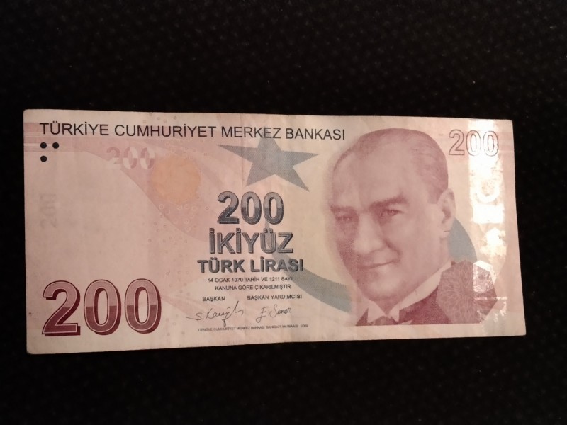 200 lira 2009 turska