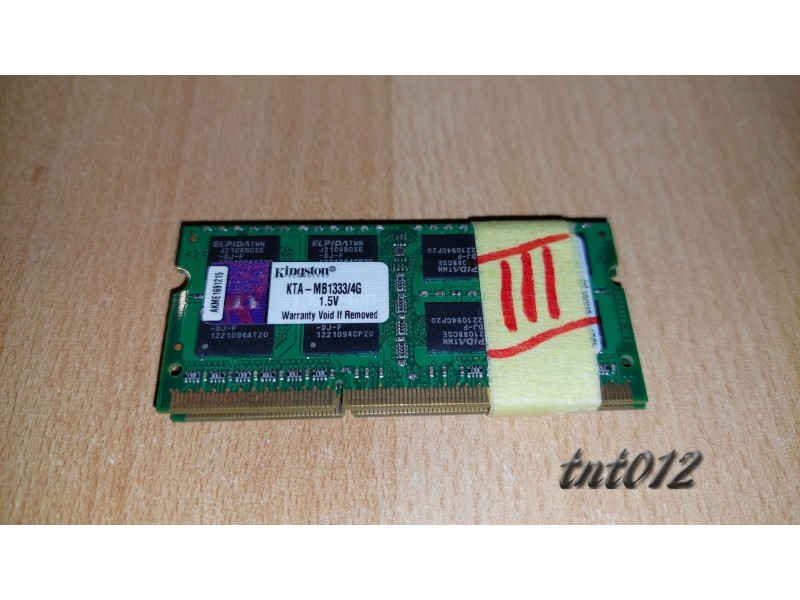 == 2 x 4Gb DDR3 RAM memorija za laptop ==