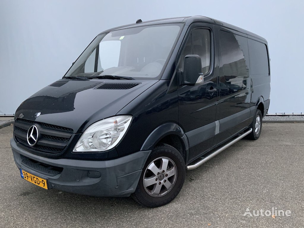 Mercedes-Benz Sprinter 318 3.0 CDI Automaat Camera Airco Trekhaak 2800 kg 3 Zi laki furgon