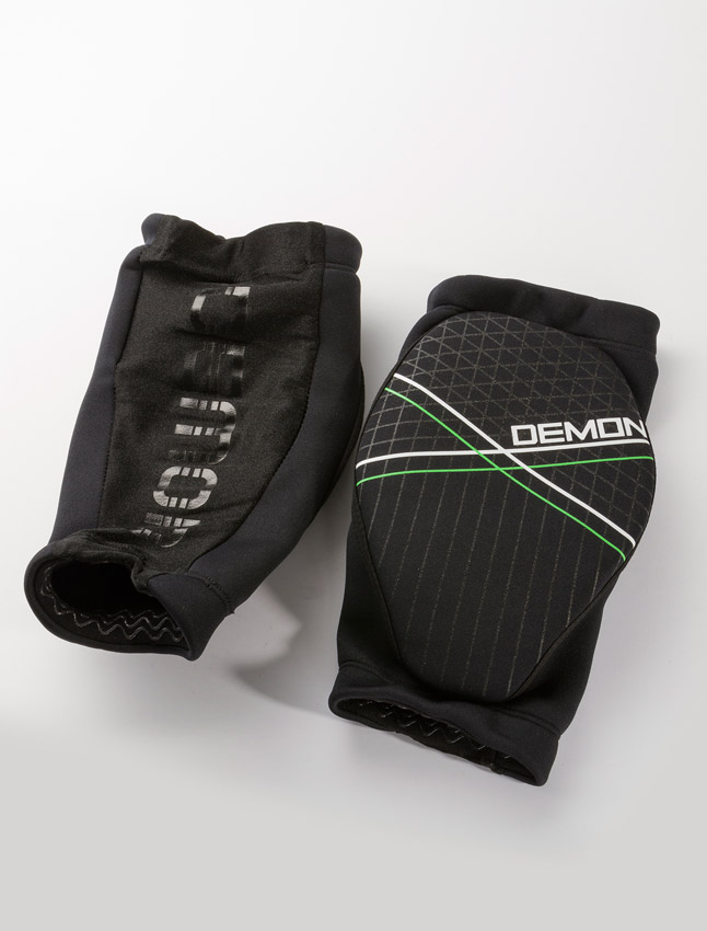 DEMON Štitnik Knee Guard Soft Cap