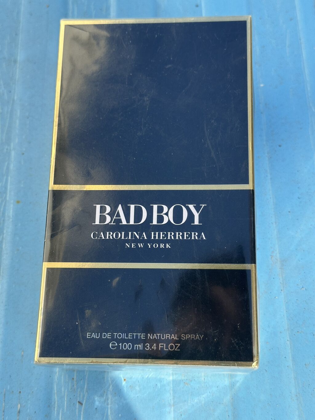 Parfem CAROLINA HERRERA Bad Boy Edt 38e Gornje note: bergamot Srednje