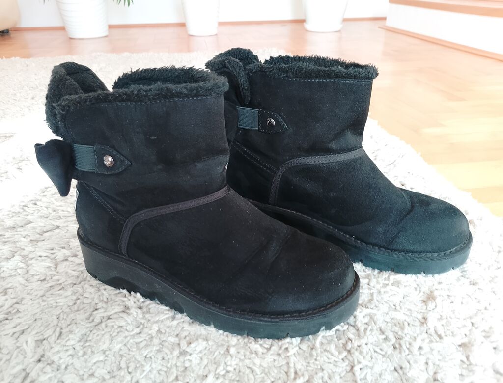 Ugg mini čizme, bоја - Crna, 39