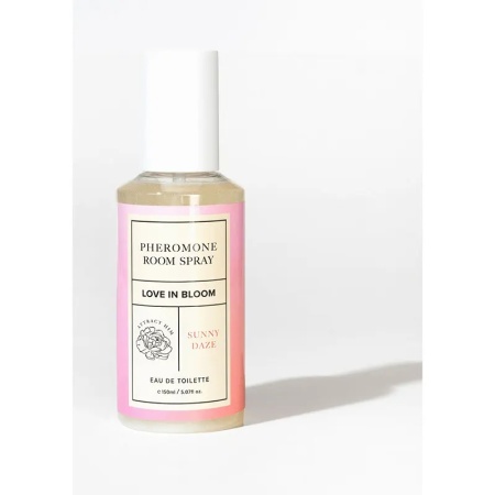 Sprej sa feromonima | Pheromone Room Spray Attract Him 150ml