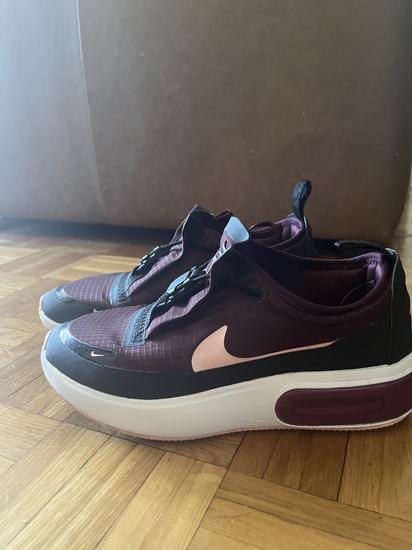 Nike patike kao nove burgundy