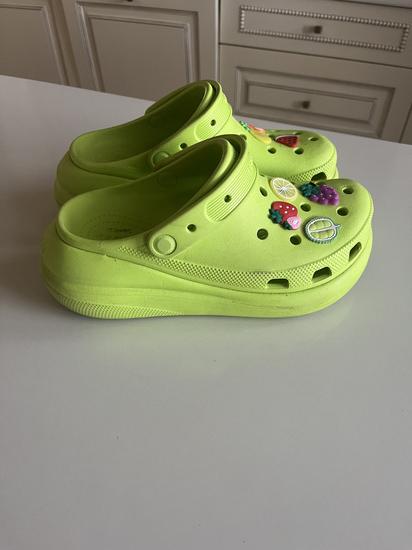 Zelene Crocs papuče sa platformom