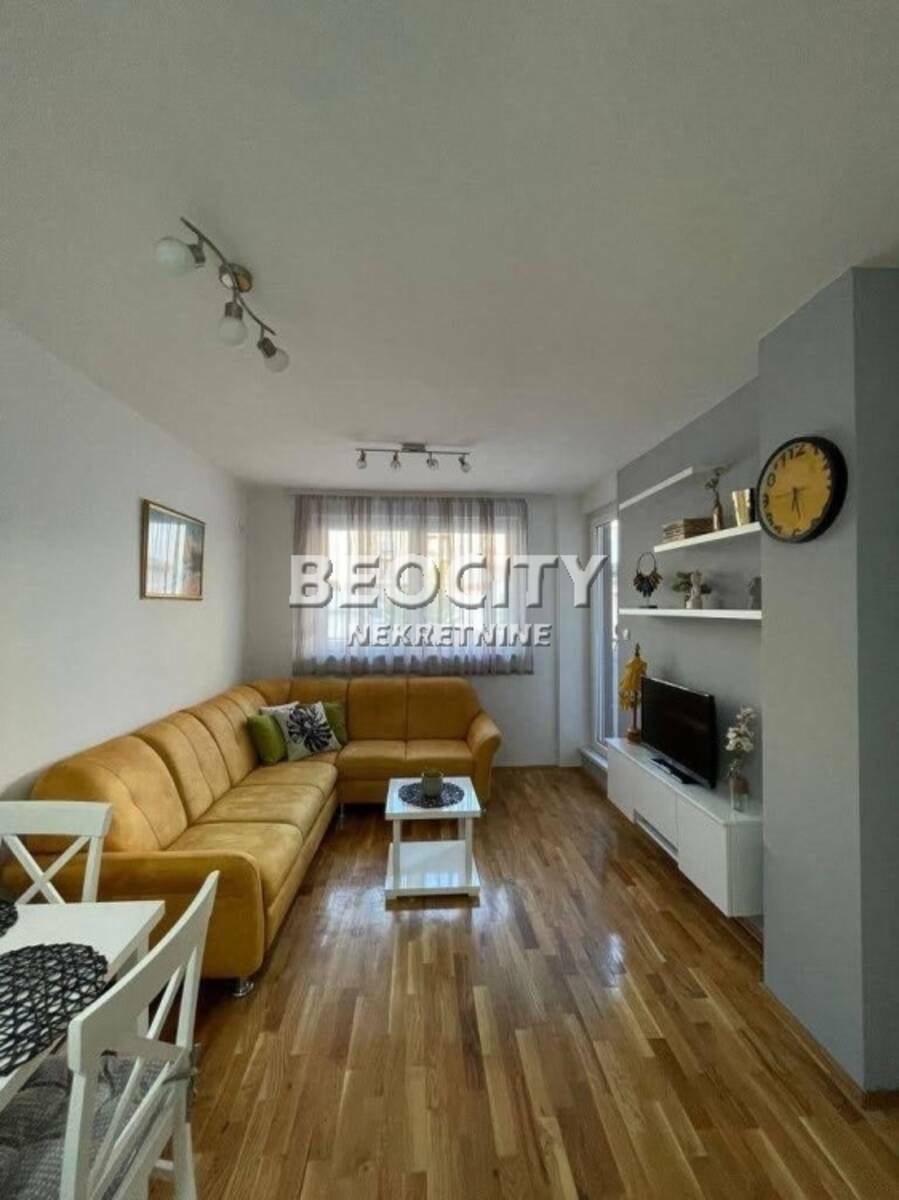 Novi Sad, Podbara, Branka Radičevića, 2.0, 40m2, 600EUR