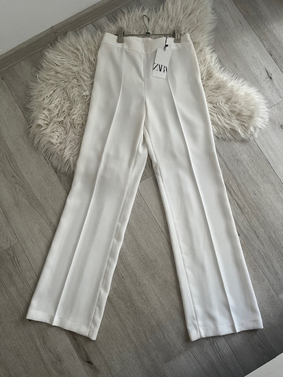 Zara pantalone