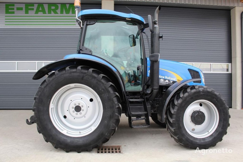 New Holland ts100a traktor točkaš