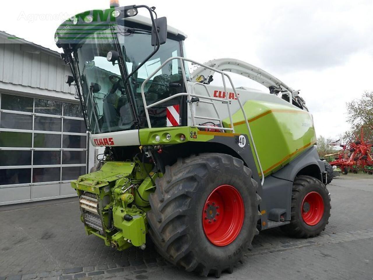 Claas jaguar 850 krmni kombajn