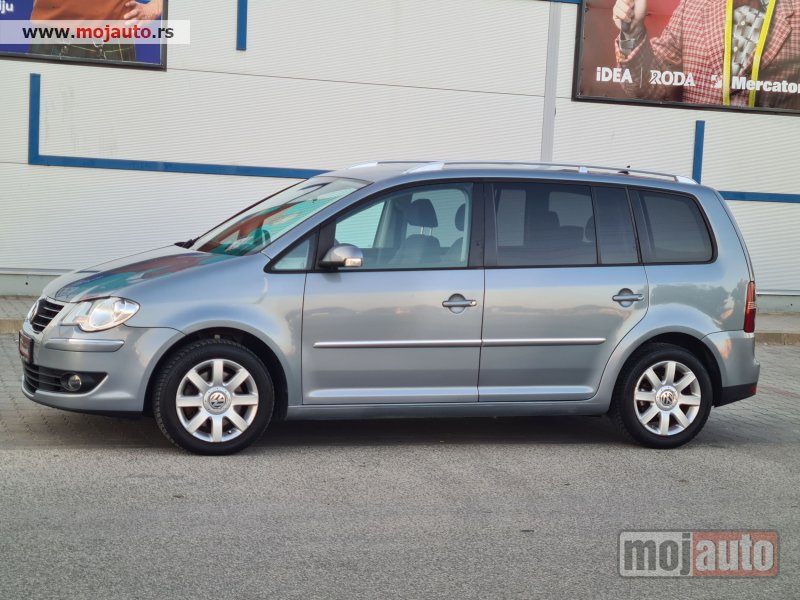 VW Touran 2.0tdi Bluemotion,Highline,Dig