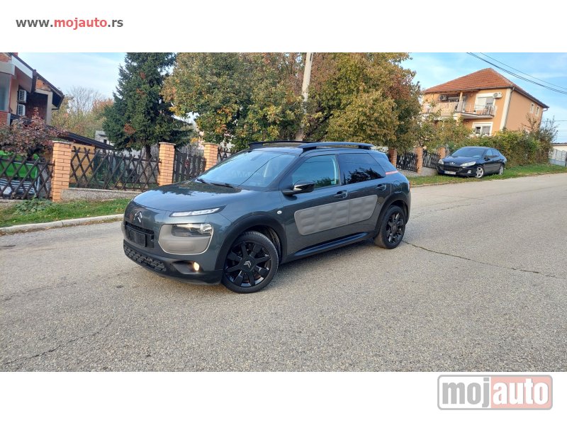 Citroen C4 Cactus 1.2 benz, NOV, 90.000 km