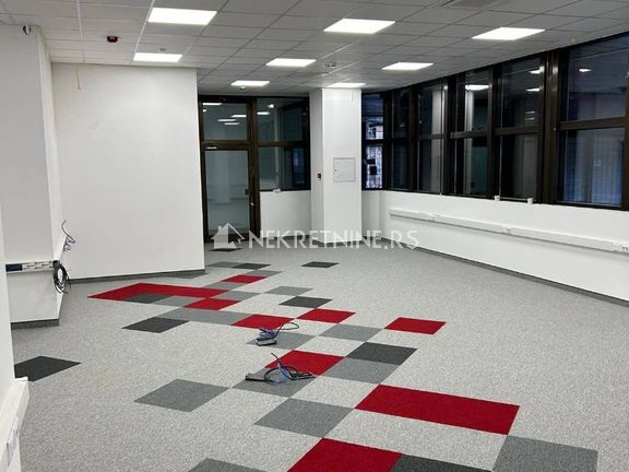 Poslovni Prostor Stari Merkator, 100m2, open space ID 13689-1