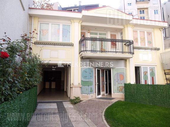 #42929, Izdavanje, P.P., KRUNSKA, 6900 EUR